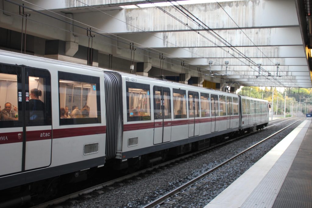 Where is the Vatican City ? How to get there by PublicTransport