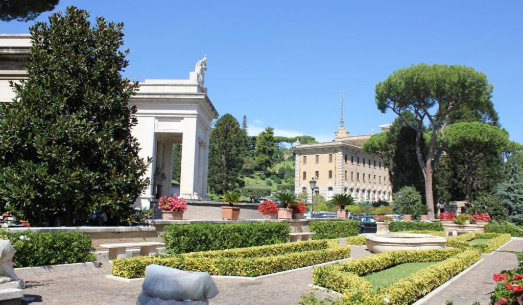 Vatican Obelisk St Peter’s Square: Meaning, Facts and Secrets